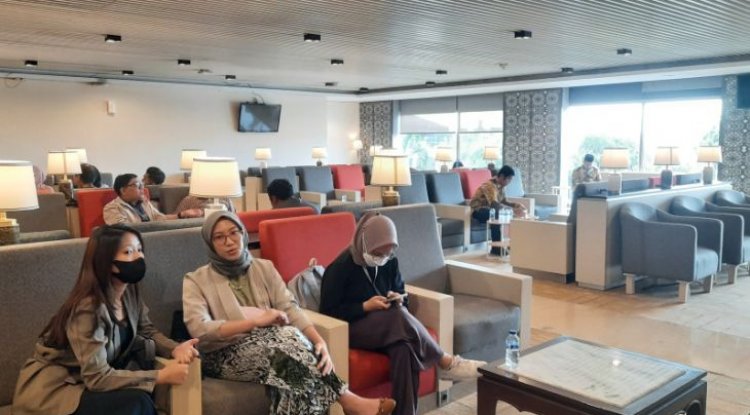 AP II hadirkan lounge Saphire di Terminal 2F Bandara Internasional Soetta AP II hadirkan lounge Saphire di Terminal 2F Bandara Internasional Soetta