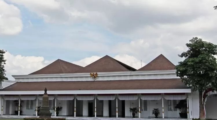 Sejarah Gemilang Gedung Agung Yogyakarta: Jejak Bangunan Megah Penuh ...